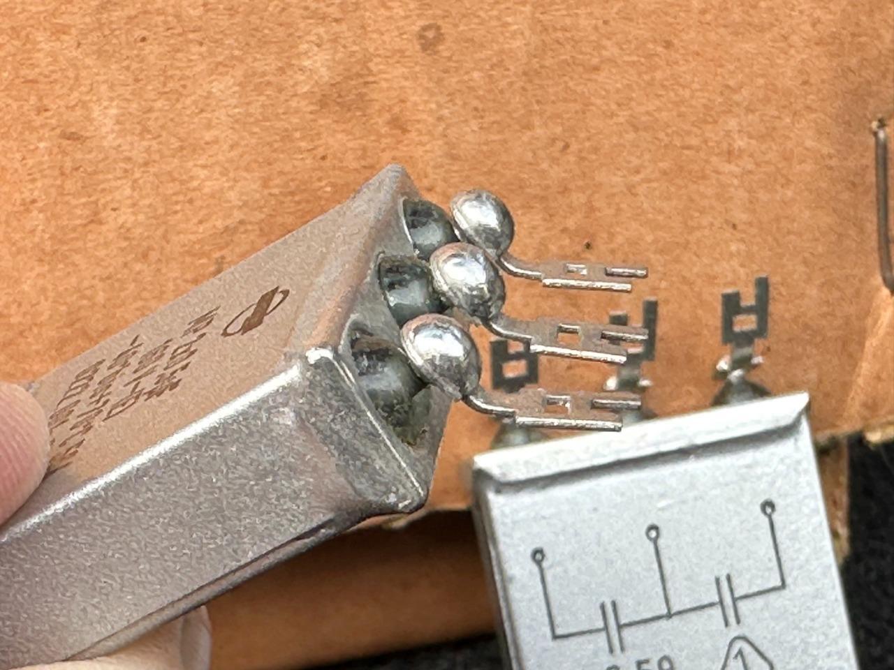 pair NOS Siemens Klangfilm Bosch ERO Hydra caps capacitors high end ...