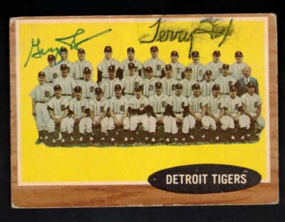 1962 Topps Tigers Team Card #24 Autographed George Thomas/Terry Fox ...