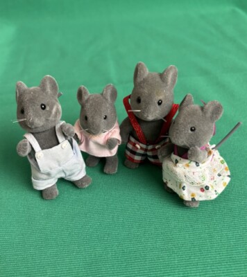 Vintage 1980’s Calico Critters Maple Town Thistlethorn Mice Lot | eBay