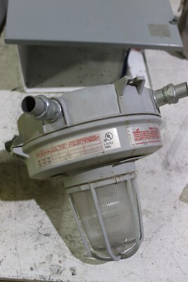 Cooper LMVM070/120 S658 70 AMP 120V Explosion Proof LAMP Light | eBay