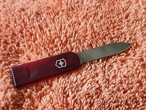 Genuine Victorinox Swiss Army Swiss Card Replacement Knife Ruby-Great Condition | eBay