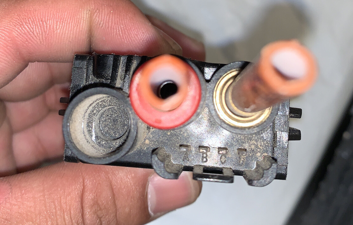 OEM Kenworth Fifth Wheel Slide Switch | P/N G90-1066-03 | eBay