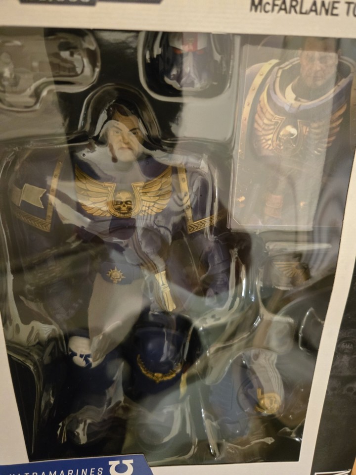 McFarlane Warhammer 40K Lieutenant Titus Space Marine II 7" Action ...