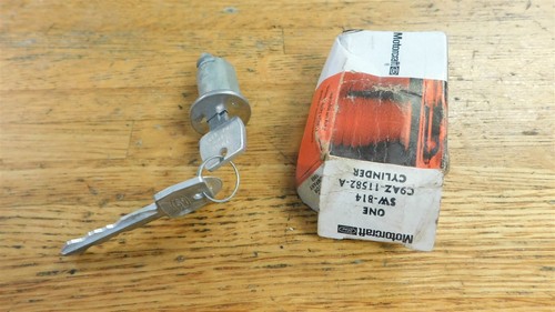NOS 1967 -1969 FORD MUSTANG OR SHELBY IGNITION KEY AND LOCK SET KIT ...