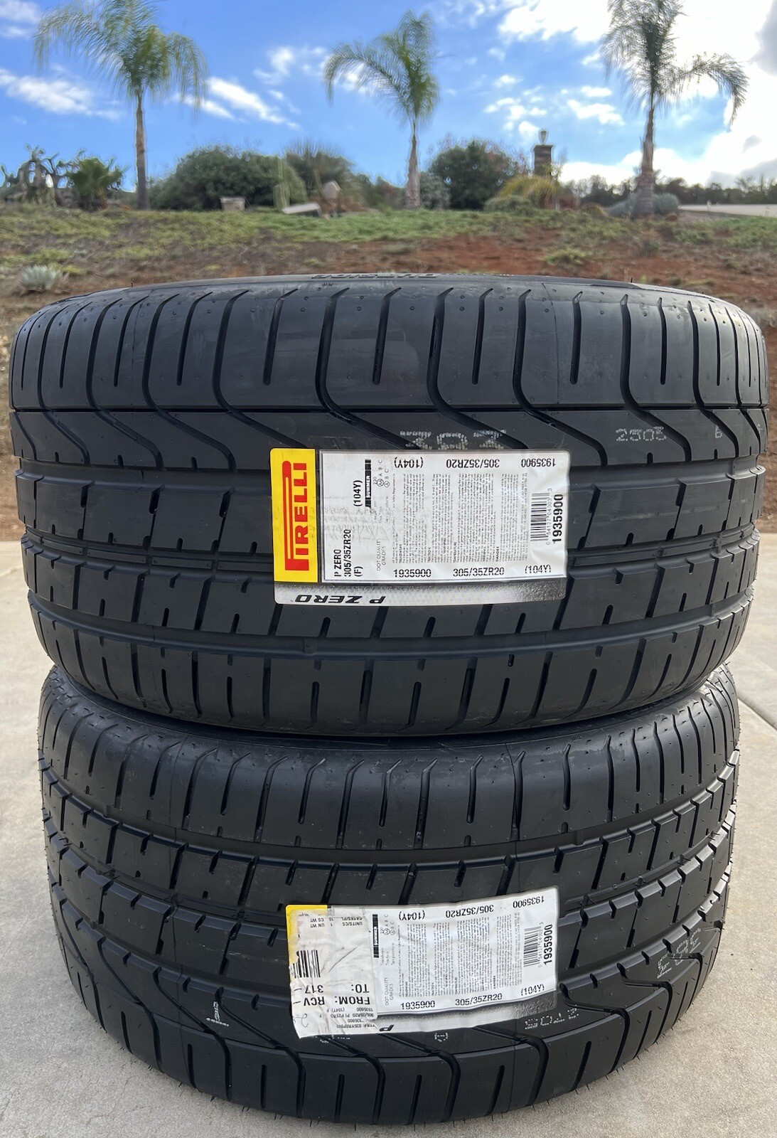 SET OF TWO BRAND NEW 305/35ZR20 (104Y) Pirelli P Zero PZero Tires ...