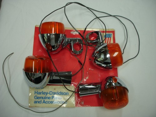 4 OEM 1970'S AMF HARLEY -DAVIDSON YANKEE 1030 SAE-D-73-DOT TURN SIGNALS ...