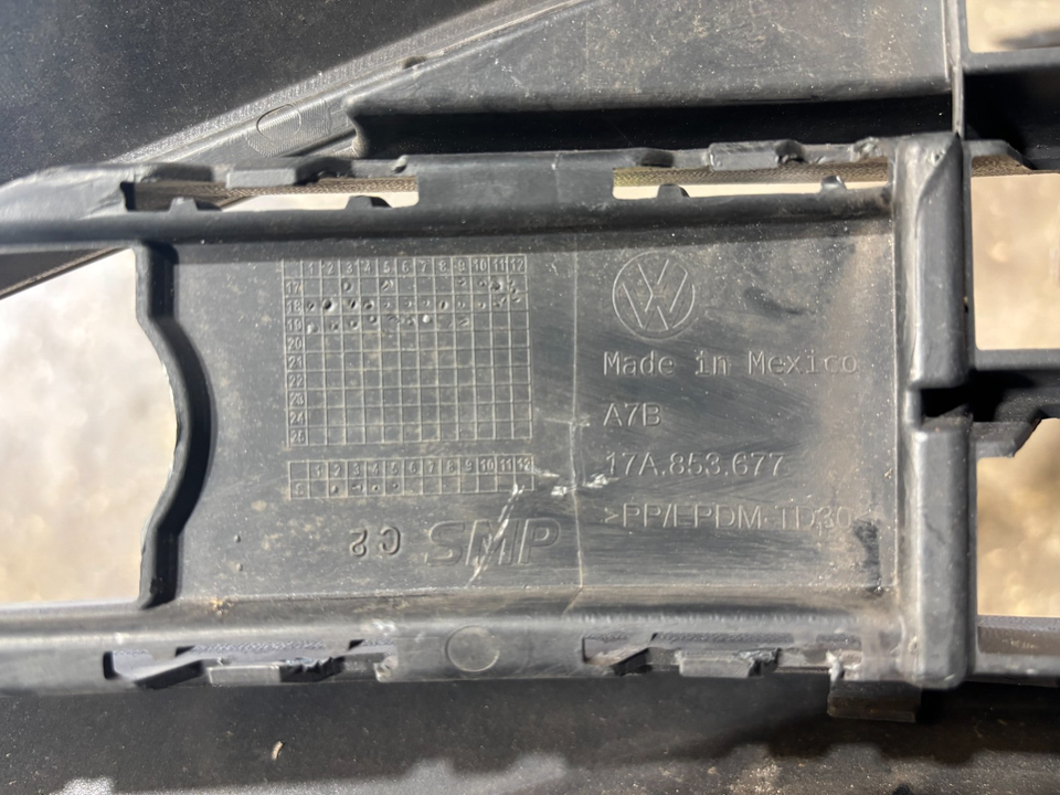 2019 2020 2021 Volkswagen Jetta Front Bumper with Grille Grill OEM | eBay