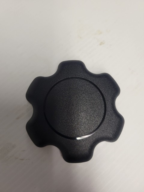 John Deere AM117525 Equipment Filler Cap for sale online | eBay