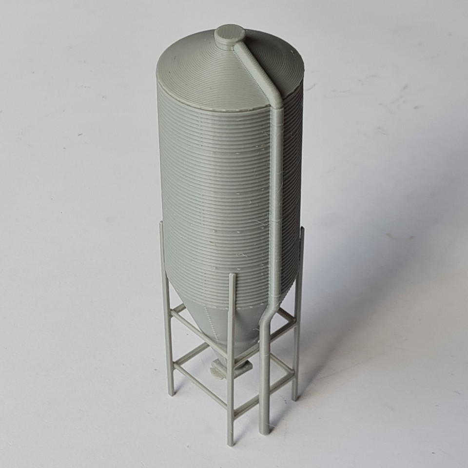 Model Railway Miniature Scenery FARM FEED SILO/HOPPER 12Ton 1:76 OO ...