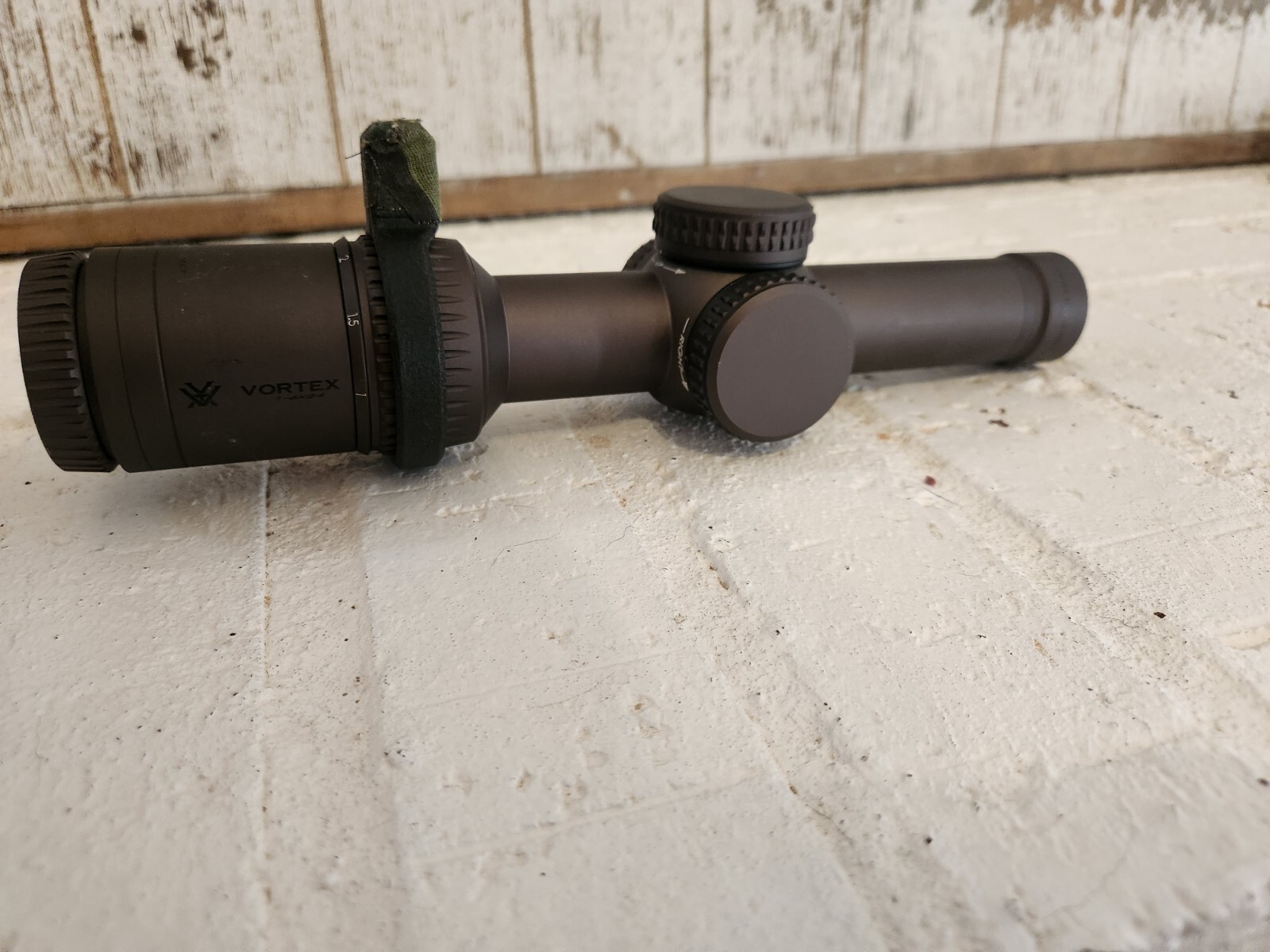 Vortex Razor Gen II HD-E 1-6x24 Illuminated JM-1 BDC Riflescope RZR ...