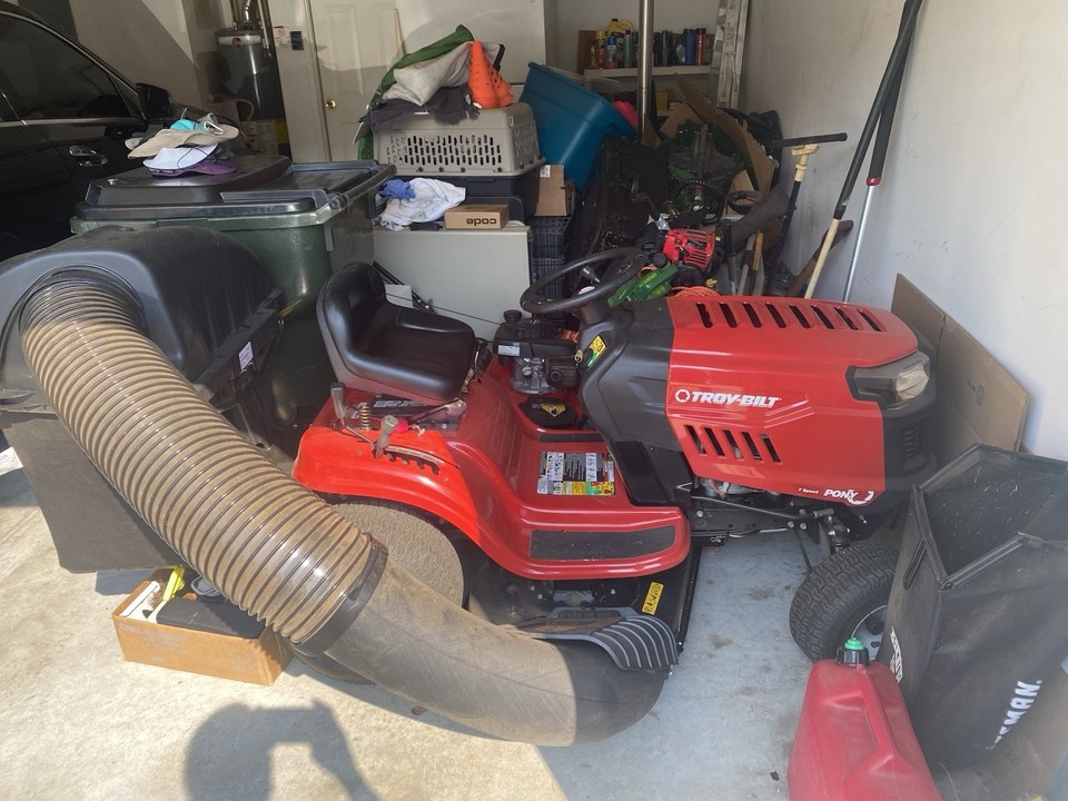 Troy-Bilt Pony 42 Riding Lawn Mower | 547cc Troy-Bilt Engine | 42" | eBay