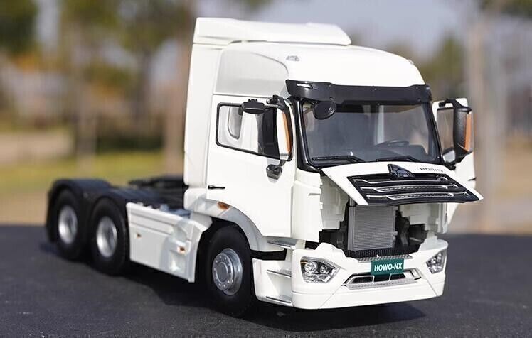 1:24 CNHTC HOWO-NX MAX Tractor Truck Diecast Model White Color | eBay