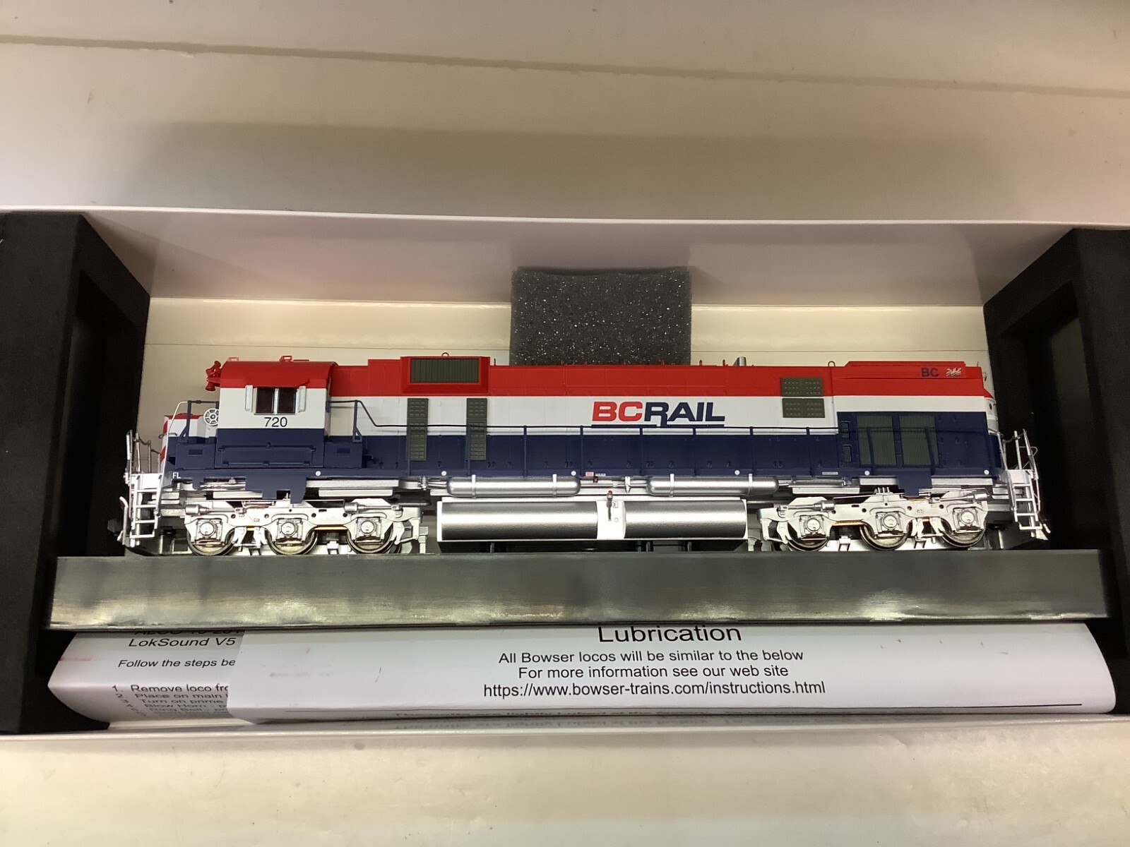 Bowser 24874 M630 BC Rail #720 (red white blue) DCC & Sound HO for sale ...