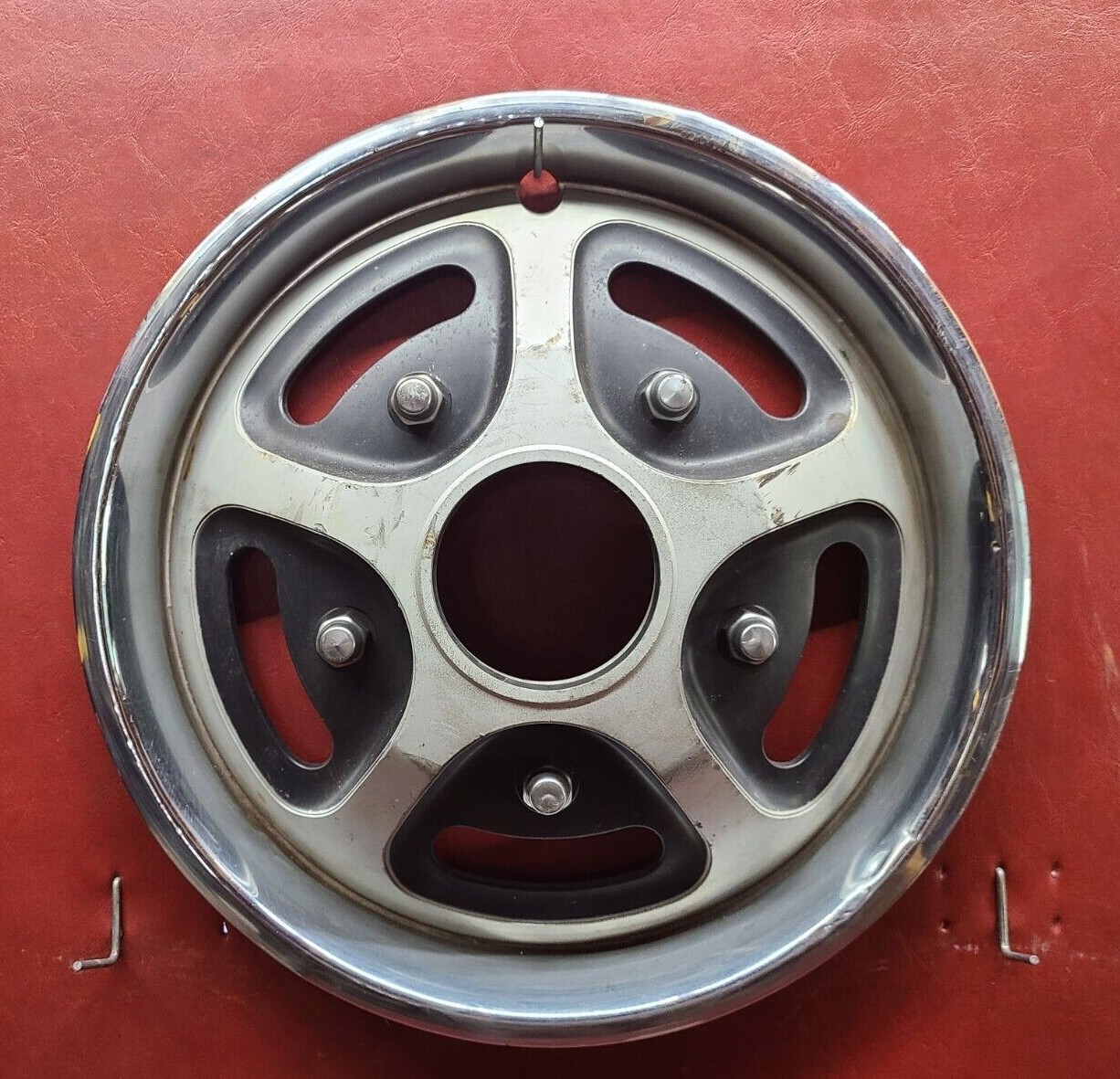 1977-1979 Ford Van Pickup 745 Hubcap 15" Wheel Cover D7TZ1130E 4X4 | eBay