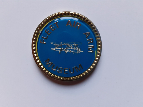 Fleet Air Arm Museum; Original 30 mm diameter vintage late 1970's pin ...