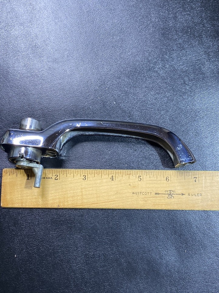 Vintage VW BUS 1964 -1968 DOOR HANDLE Original German Volkswagen W/Keys ...