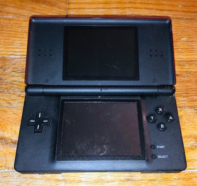 Vintage Nintendo Gameboy DS Lite Red Crimson Video Game Console WORKS ...