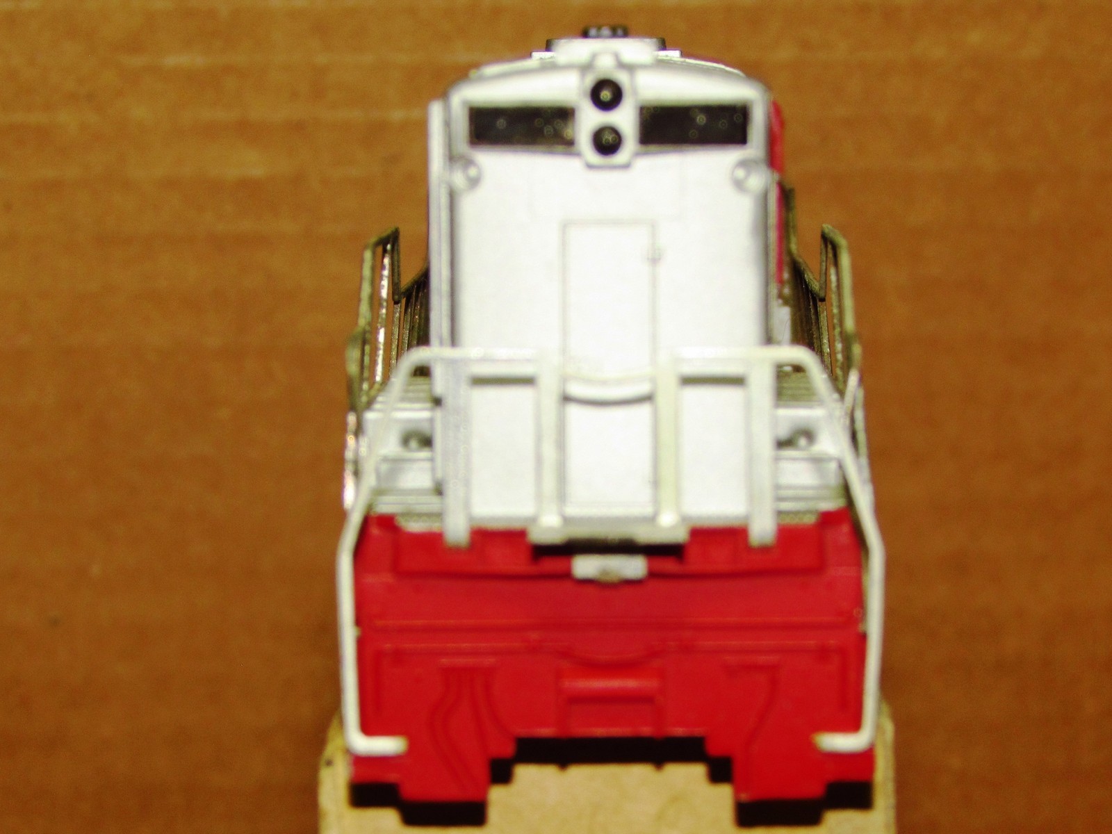 GE U25C ATSF SHELL BY AHM PART # P-200-036, RIVAROSSI PART # 109 055 ...