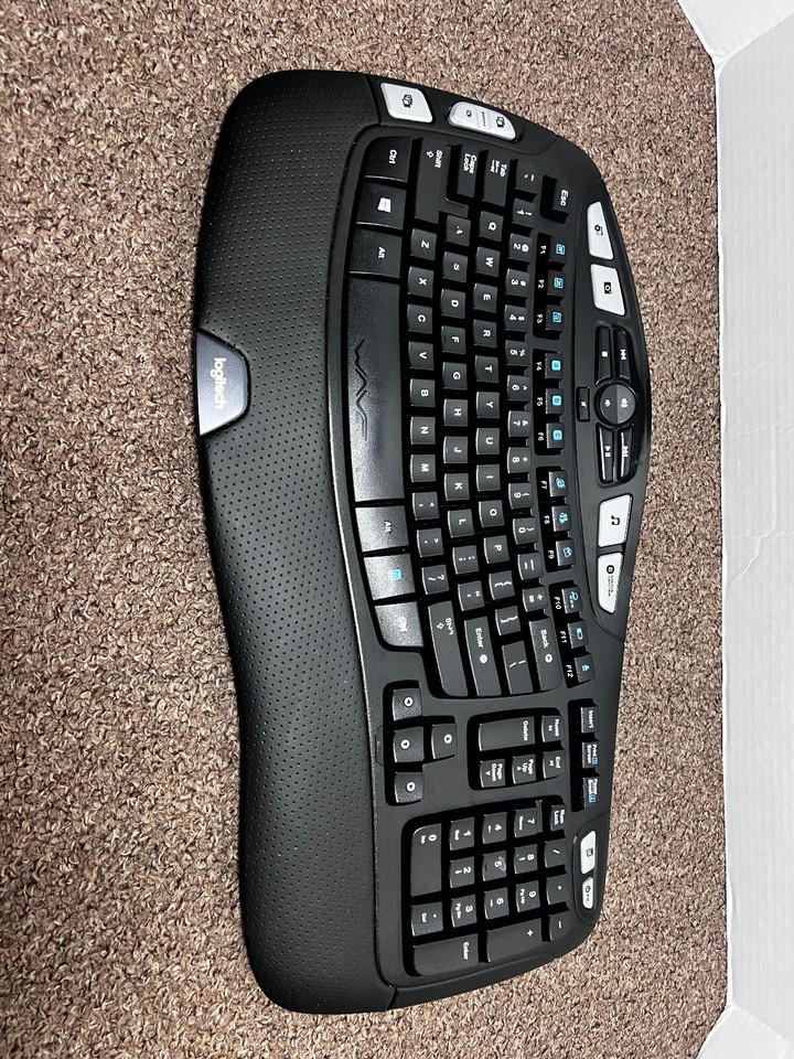 Logitech K350 Comfort Wave Ergonomic Wireless Keyboard Tested with ...