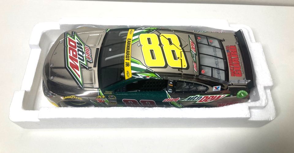 Lionel Racing DALE EARNHARDT JR #88 Diet Mountain Dew 2014 Color Chrome ...