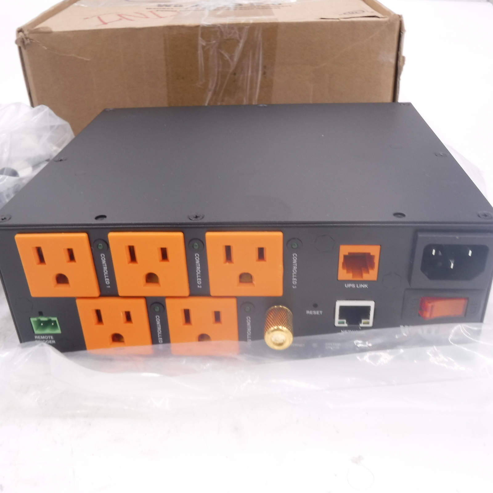 WattBox WB-300VB-IP-5 IP Power Conditioner W/OvrC Home & 5 Controlled ...