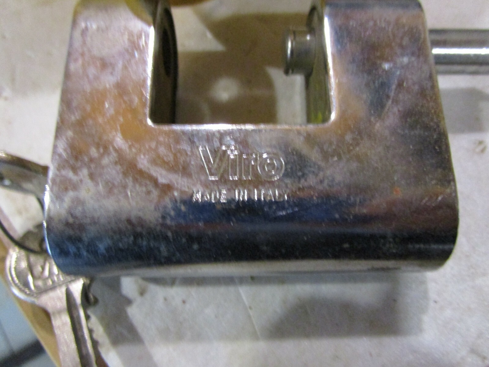 3" Sabot Universal Trailer Boot Lock w/2 Keys | eBay