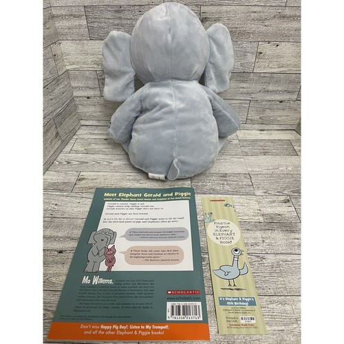An Elephant & Piggy Plush w/ Book Set & Bookmark Kohls Cares Stuffed ...