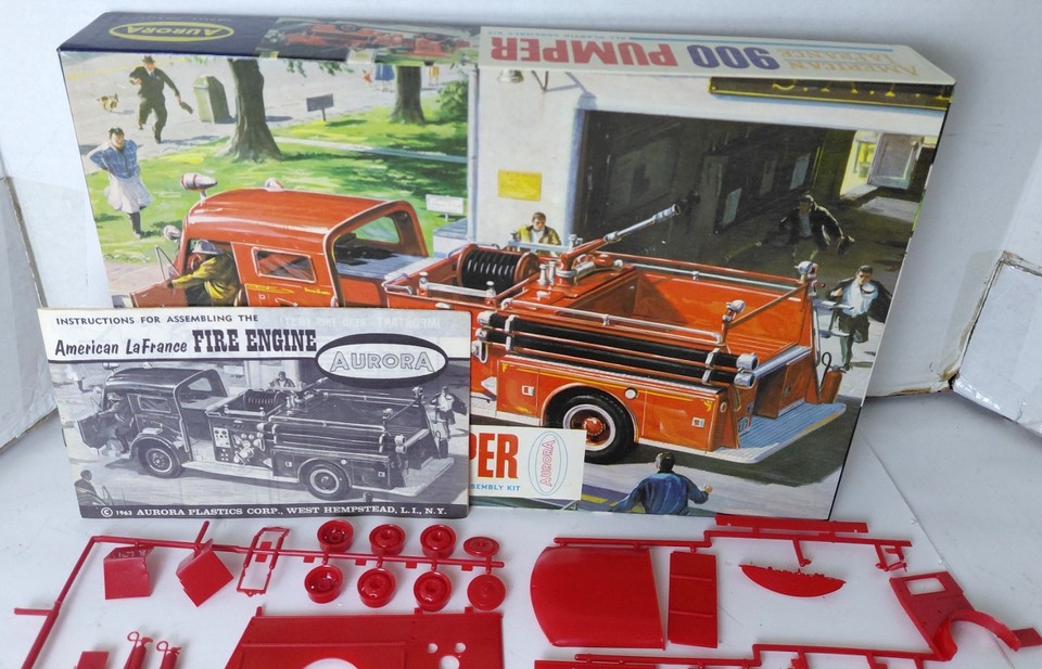 Vintage 1964 Aurora American Lafrannce 900 Pumper Fire Engine Model Kit ...