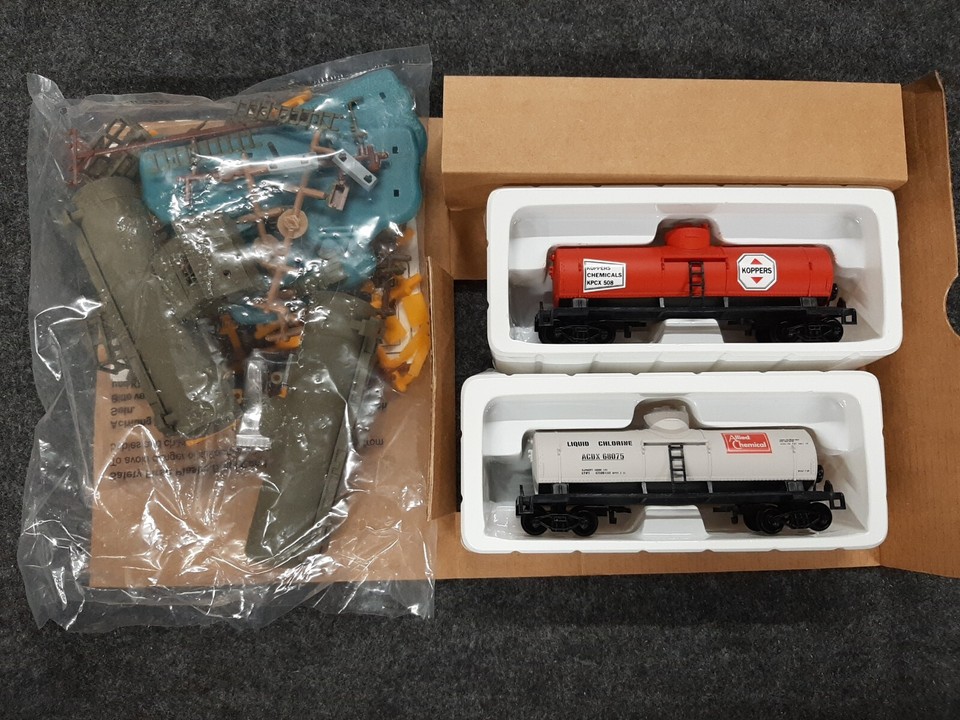 Lifelike Train Set Expander Value Pack Storage/Hometown HO Scale ...