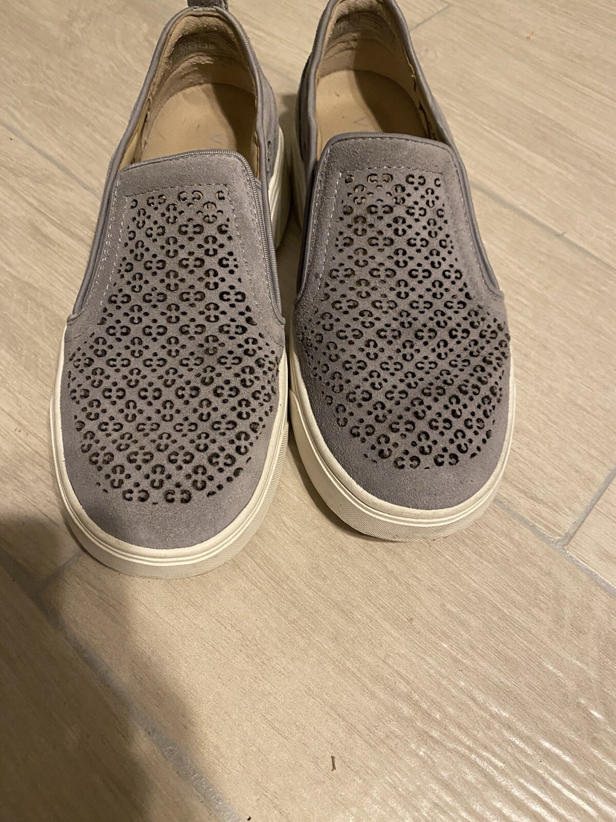 Vionic Gray Perforated Suede Sneaker 6 - Gem
