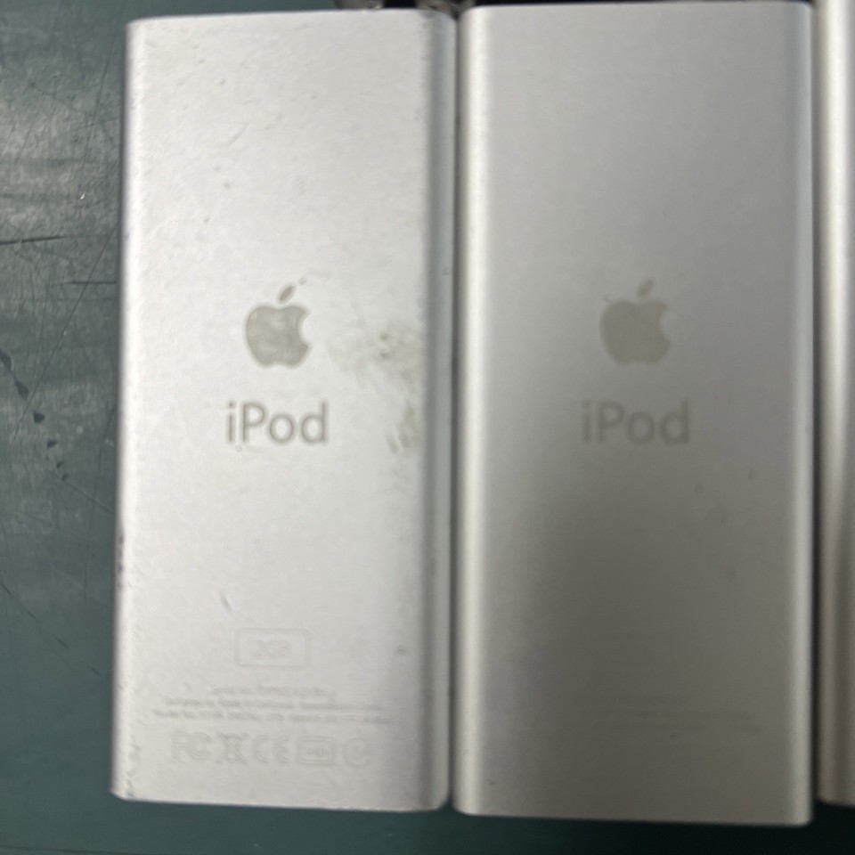 Lot Of 8 Old Apple iPods. Parts Or Repair Only - UNTESTED | eBay
