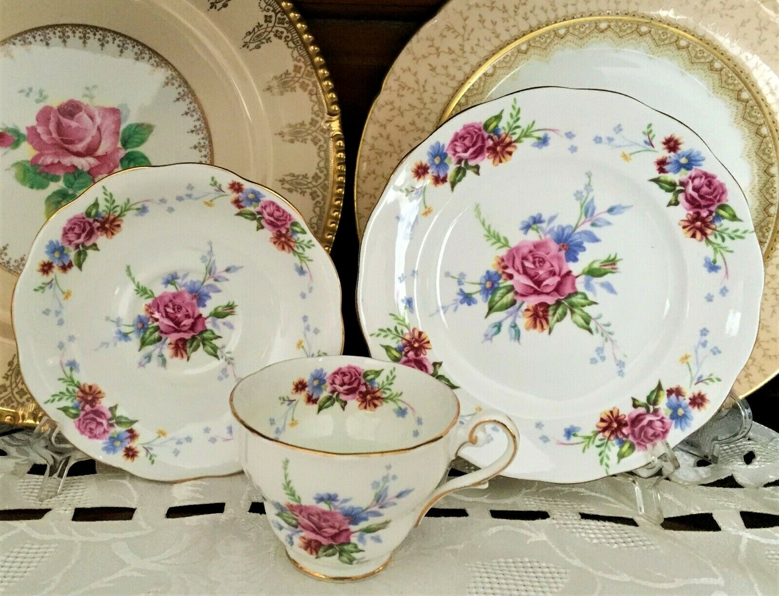 STUNNING VINTAGE ROYAL STANDARD FINE BONE CHINA ROSE PATTERN TRIO C1949 ...