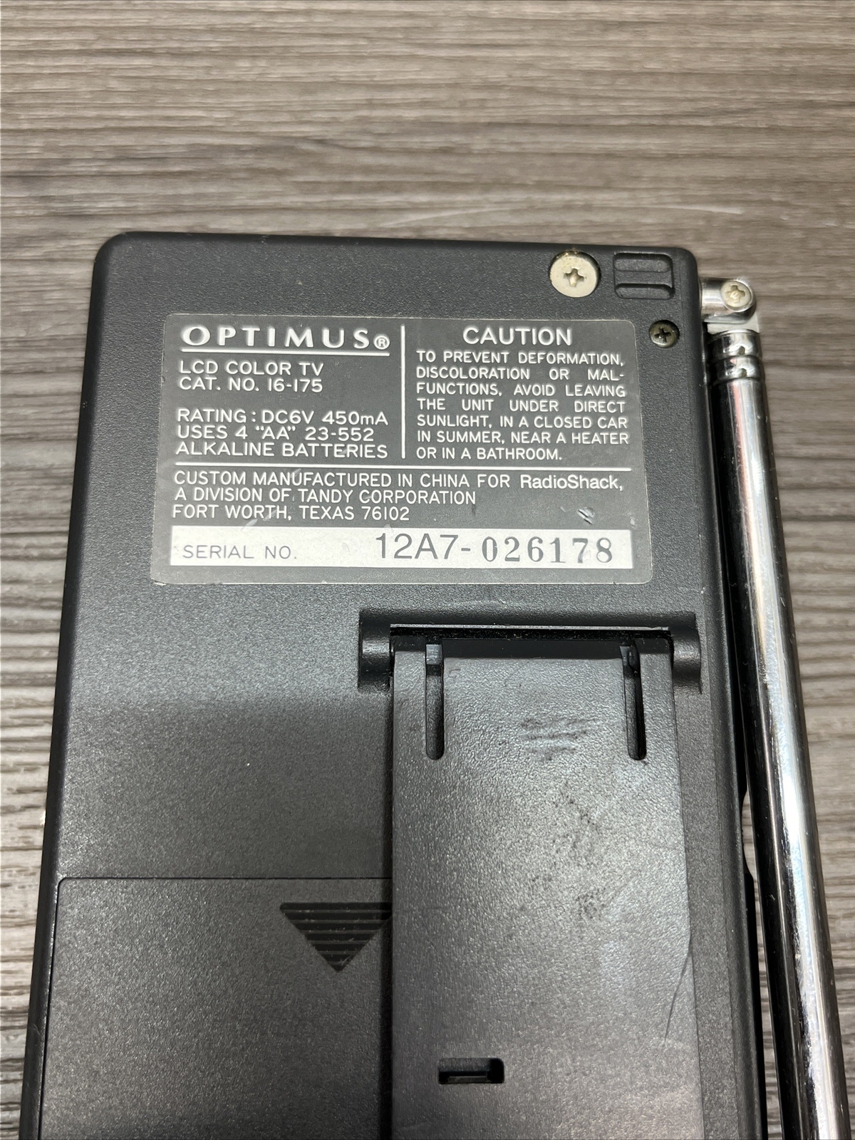 Radio Shack MINI TV Optimus Color Portable Handheld LCD TV 16-175 | eBay