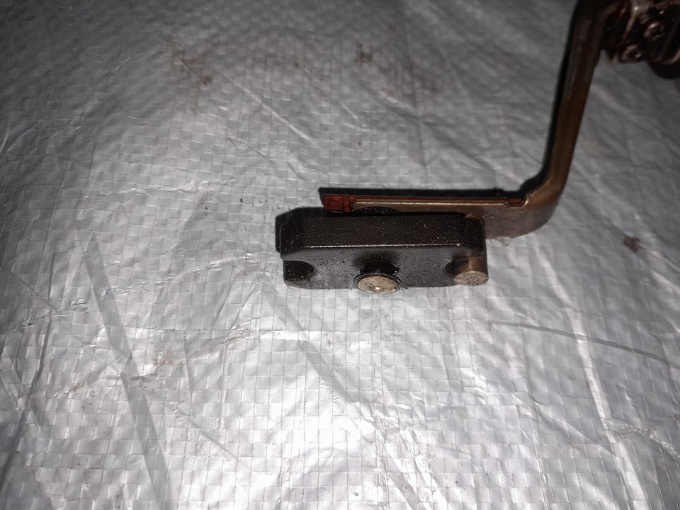 Lexus LS430 GS430 4.3L V8 Engine Oil Level Sensor 89491-50030 2001-2007 ...