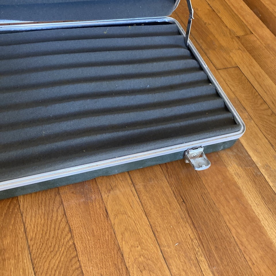 Vintage Wally Taber Safari Model Hard Shell Gun / Long Rifle Case No ...