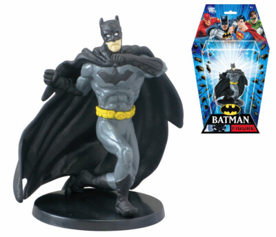 MONOGRAM DC COMICS BATMAN PUNCHING 2 3/4-INCH COLLECTABLE MINI-FIGURE ...
