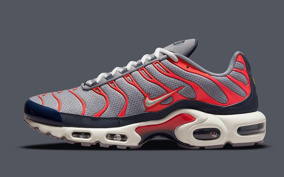 Nike Air Max Plus TN Tuned USA Cement Grey Olympic Red Blue DB0682-003 ...