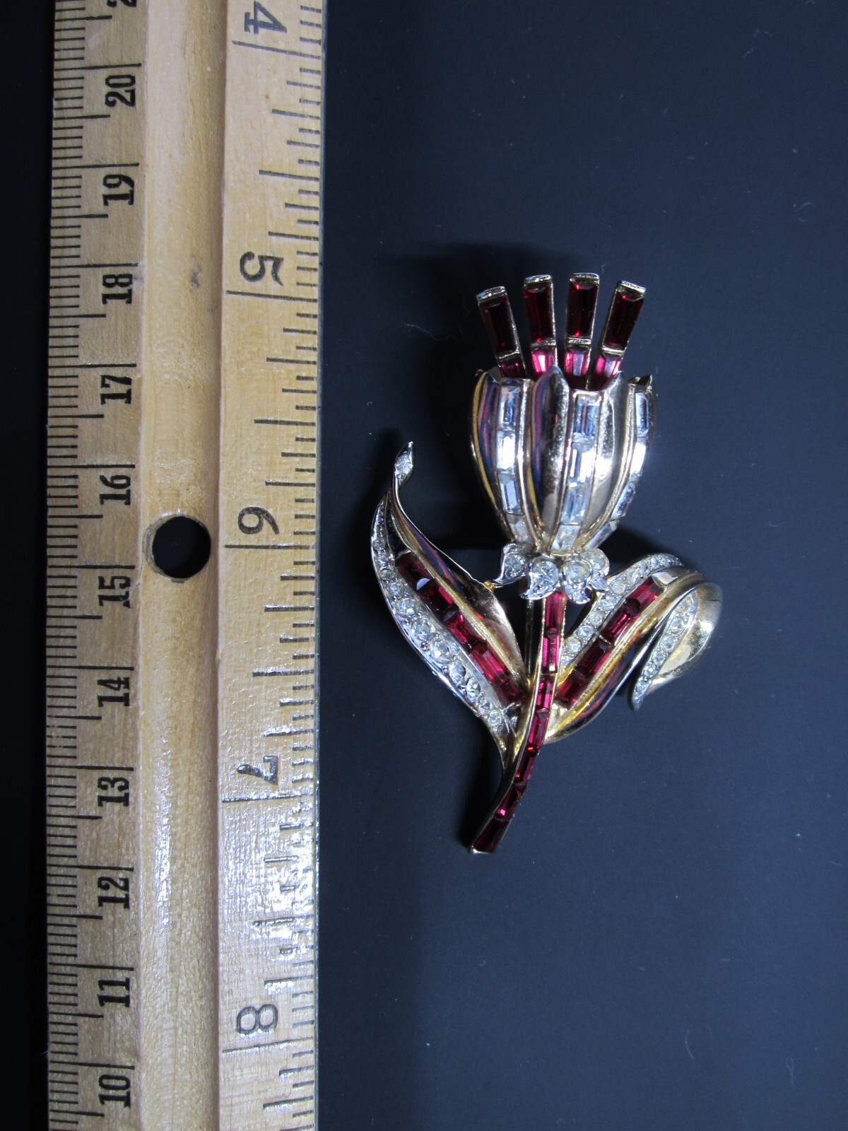 SPECTACULAR VINTAGE 1940’S COROCRAFT TREMBLER RUBY RH… - Gem