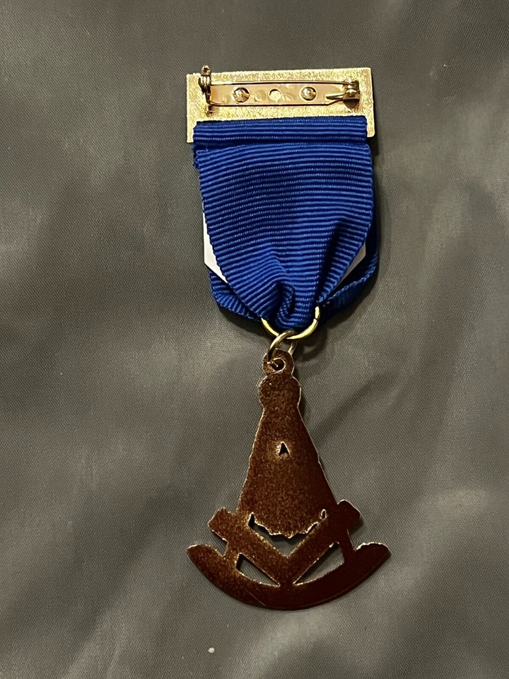 Past Master with Square Jewel Ribbon Pin Masonic Freemason Fraternity ...