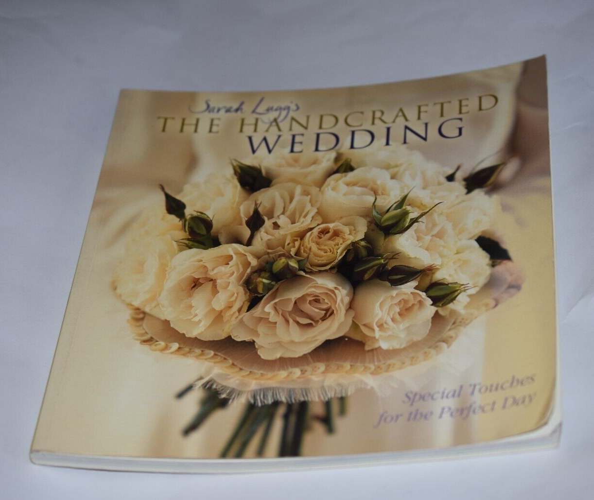 Sarah Lugg's THE HANDCRAFTED WEDDING Softcover Special Touches | eBay ...