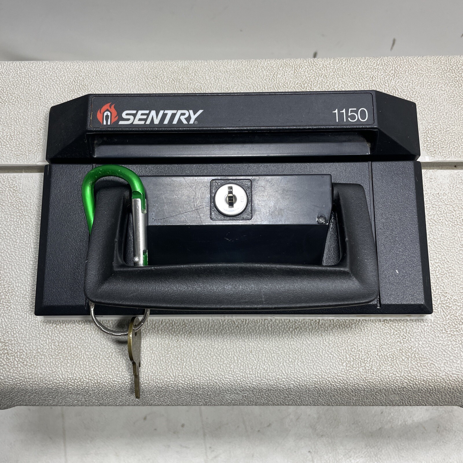 Sentry 1150 Safe Portable [ 1550F 30 Mins UL ] Home Office Lock Box ...