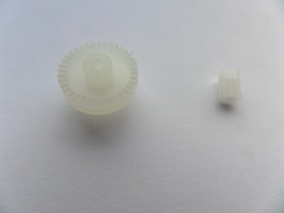 Scalextric 1 Each L6937 &L6938 Contrate &Pinion for Turtles NEW See ...