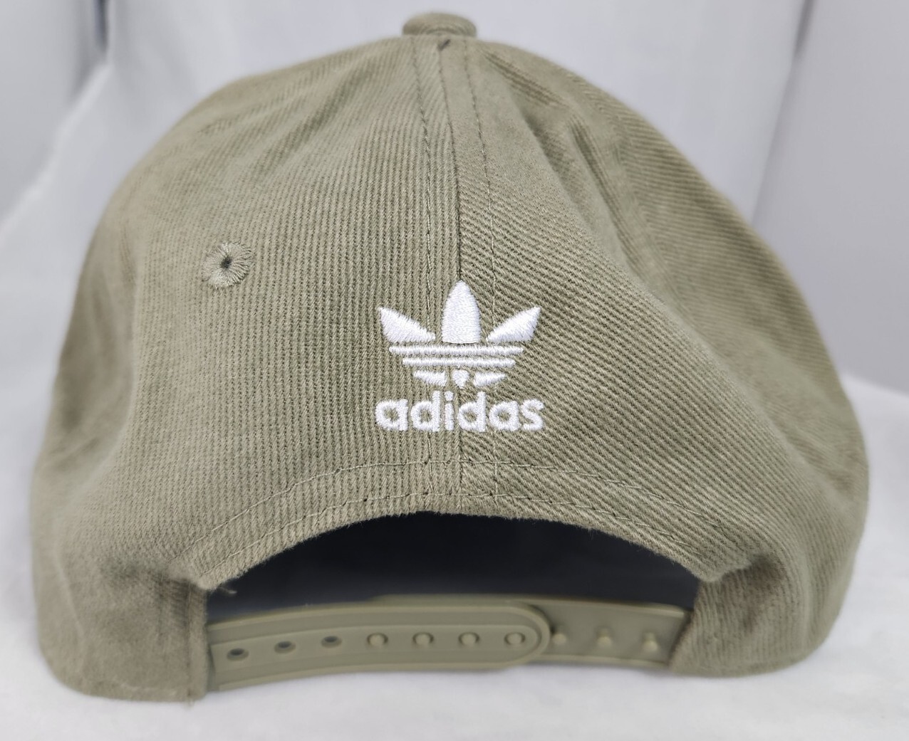 Adidas Logo ORIGINALS Icon Snapback Precurve Olive & White Cap Hat Men ...