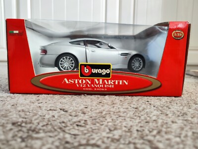 Burago 34063 Aston Martin V12 Vanquish Diamond Collection Boxed **RARE ...