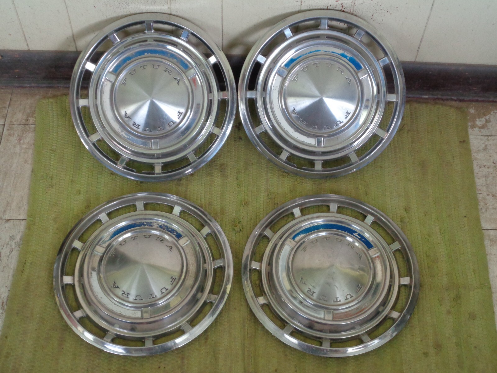 62 63 Ford Falcon Furura Hub Caps 13" Set of 4 Wheel Covers Hubcaps ...