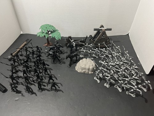 HUGE LOT MARX TOYS RECAST 54 MM MEDIEVAL SOLDIERS / HORSES - War ...
