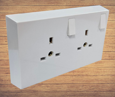 Single to Double Socket Converter - 1 Gang to 2 Gang Switched Plug ...