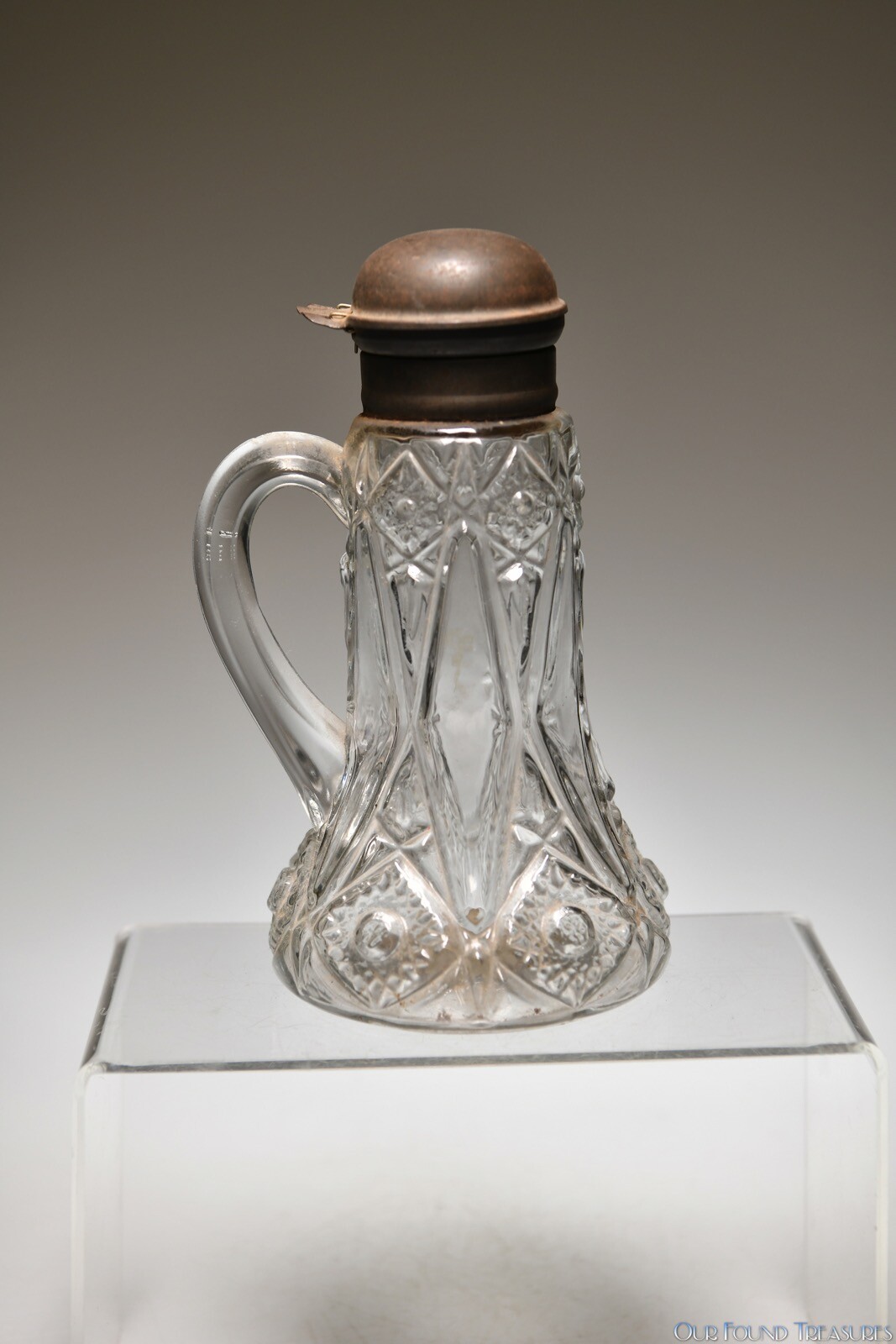 c. 1905 No. 122 AKA BANDED HOBSTAR Indiana Glass COLORLESS Syrup Can ...