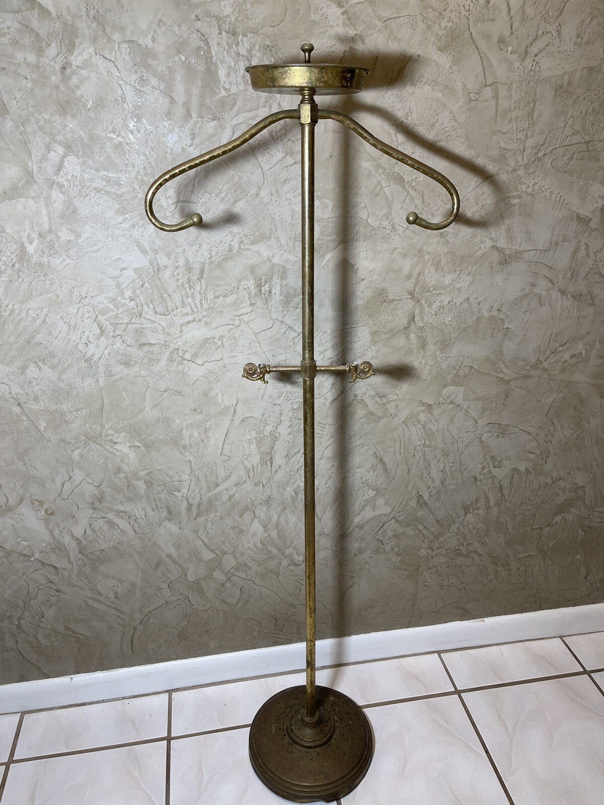 Vintage brass butler valet - Gem