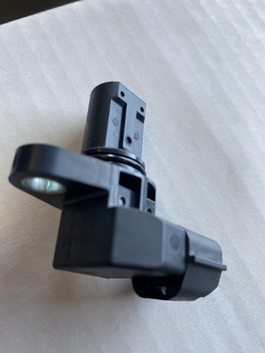 Genuine MERCEDES Crankshaft position sender unit Sender unit 0061533928 ...